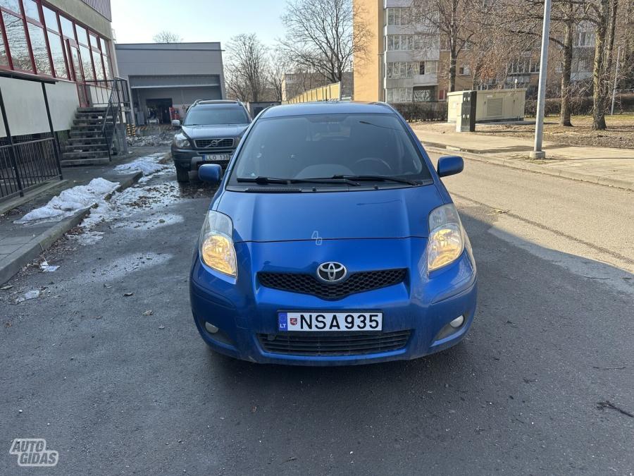 Toyota Yaris 2010 in Klaipeda, with an engine capacity of 1.40 L and mileage of 339 thousand km for 1899 €, photo 4 on AUTOMOTO.COM.LV