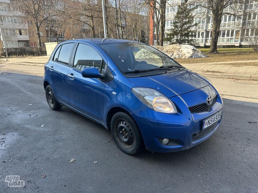 Toyota Yaris 2010 in Klaipeda, with an engine capacity of 1.40 L and mileage of 339 thousand km for 1899 €, photo 6 on AUTOMOTO.COM.LV