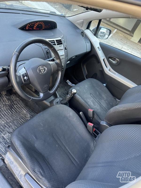 Toyota Yaris 2010 Klaipėda, ar dzinēja tilpumu 1.40 L un nobraukumu 339 tūkst. km par 1899 €, foto 8 vietnē AUTOMOTO.COM.LV