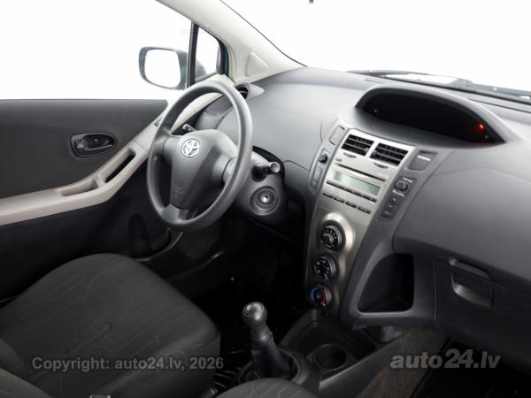 Toyota Yaris 2010 in Tallinn, with an engine capacity of 1.00 L and mileage of 132 thousand km for 1599 €, photo 5 on AUTOMOTO.COM.LV
