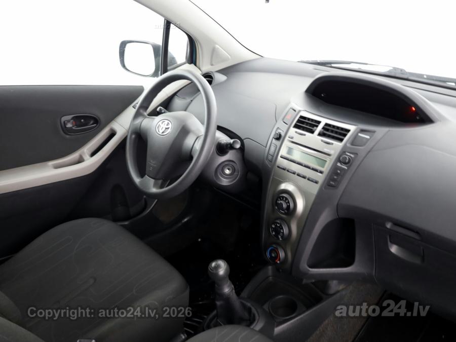 Тойота Ярис 2010 в Таллин, объемом двигателя 1.00 л и пробегом 132 тыс. км за 1599 €, фото 6 на AUTOMOTO.COM.LV