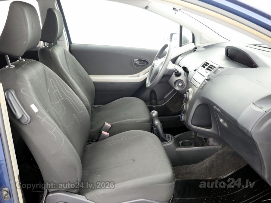Тойота Ярис 2010 в Таллин, объемом двигателя 1.00 л и пробегом 132 тыс. км за 1599 €, фото 7 на AUTOMOTO.COM.LV