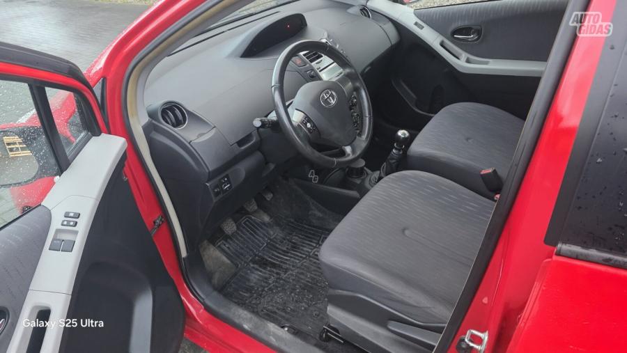 Toyota Yaris 2010 Klaipėda, ar dzinēja tilpumu 1.30 L un nobraukumu 86 tūkst. km par 2450 €, foto 10 vietnē AUTOMOTO.COM.LV