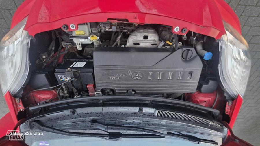 Toyota Yaris 2010 Klaipėda, ar dzinēja tilpumu 1.30 L un nobraukumu 86 tūkst. km par 2450 €, foto 11 vietnē AUTOMOTO.COM.LV