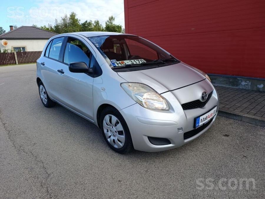 Toyota Yaris 2011 in Rezekne, with an engine capacity of 1.30 L and mileage of 242 thousand km for 2050 €, photo 3 on AUTOMOTO.COM.LV