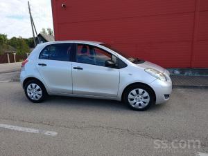 Toyota Yaris 2011 in Rezekne, with an engine capacity of 1.30 L and mileage of 242 thousand km for 2050 €, photo 4 on AUTOMOTO.COM.LV