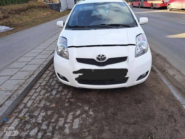 Toyota Yaris 2011 in Vilnius, with an engine capacity of 1.30 L and mileage of 163 thousand km for 1499 €, photo 2 on AUTOMOTO.COM.LV