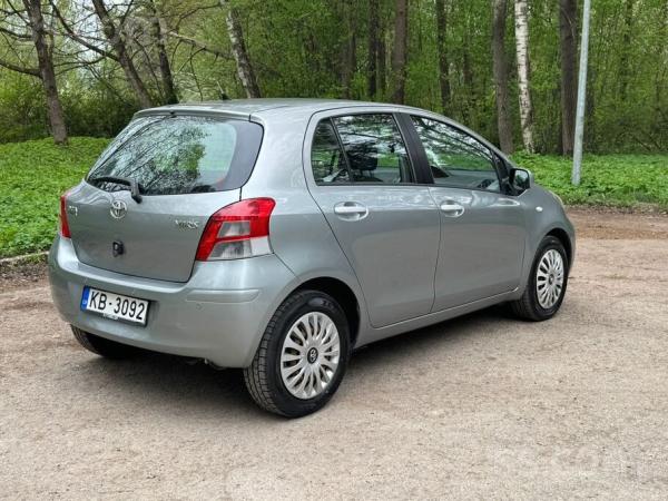 Toyota Yaris 2011 Rīga, ar dzinēja tilpumu 1.00 L un nobraukumu 0 tūkst. km par 2999 €, foto 5 vietnē AUTOMOTO.COM.LV