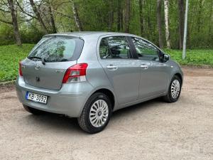 Тойота Ярис 2011 в Рига, объемом двигателя 1.00 л и пробегом 0 тыс. км за 2999 €, фото 6 на AUTOMOTO.COM.LV