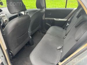 Тойота Ярис 2011 в Рига, объемом двигателя 1.00 л и пробегом 0 тыс. км за 2999 €, фото 25 на AUTOMOTO.COM.LV