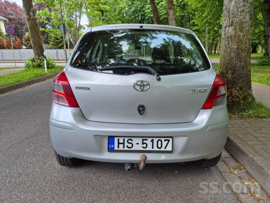 Toyota Yaris 2011 Liepāja, ar dzinēja tilpumu 1.40 L un nobraukumu 213 tūkst. km par 2650 €, foto 7 vietnē AUTOMOTO.COM.LV
