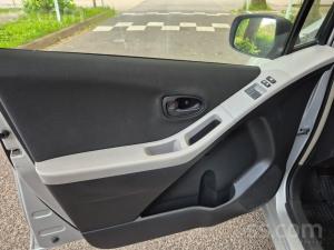 Toyota Yaris 2011 Liepāja, ar dzinēja tilpumu 1.40 L un nobraukumu 213 tūkst. km par 2650 €, foto 14 vietnē AUTOMOTO.COM.LV