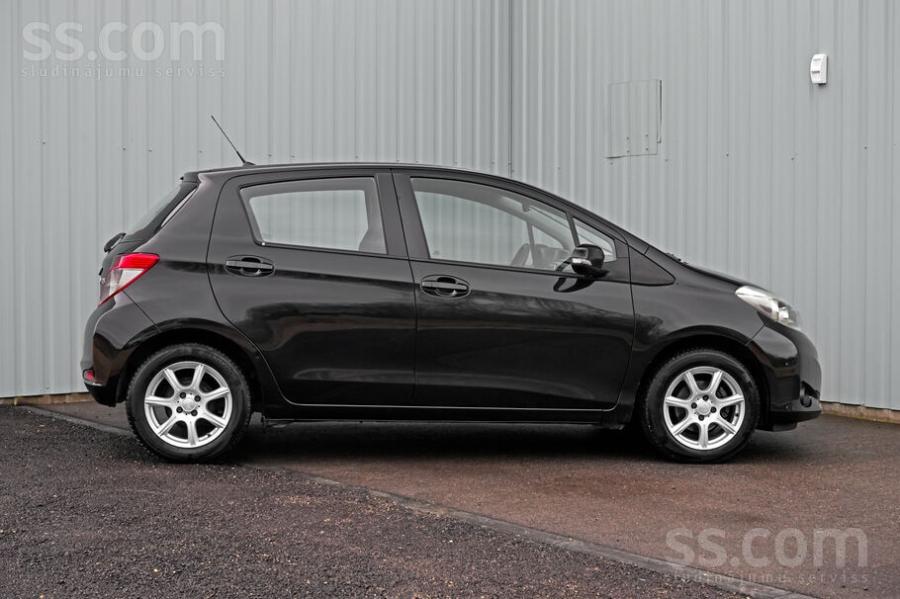 Toyota Yaris 2012 in Ogre, with an engine capacity of 1.30 L and mileage of 237 thousand km for 5900 €, photo 6 on AUTOMOTO.COM.LV
