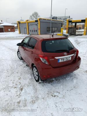 Toyota Yaris 2012 in Voru, with an engine capacity of 1.40 L and mileage of 213 thousand km for 5700 €, photo 4 on AUTOMOTO.COM.LV