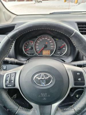 Toyota Yaris 2012 in Voru, with an engine capacity of 1.40 L and mileage of 213 thousand km for 5700 €, photo 6 on AUTOMOTO.COM.LV