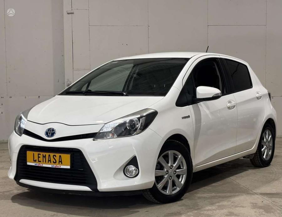Toyota Yaris 2012 in Klaipeda, with an engine capacity of 0.00 L and mileage of 198 thousand km for 6700 €, photo 1 on AUTOMOTO.COM.LV