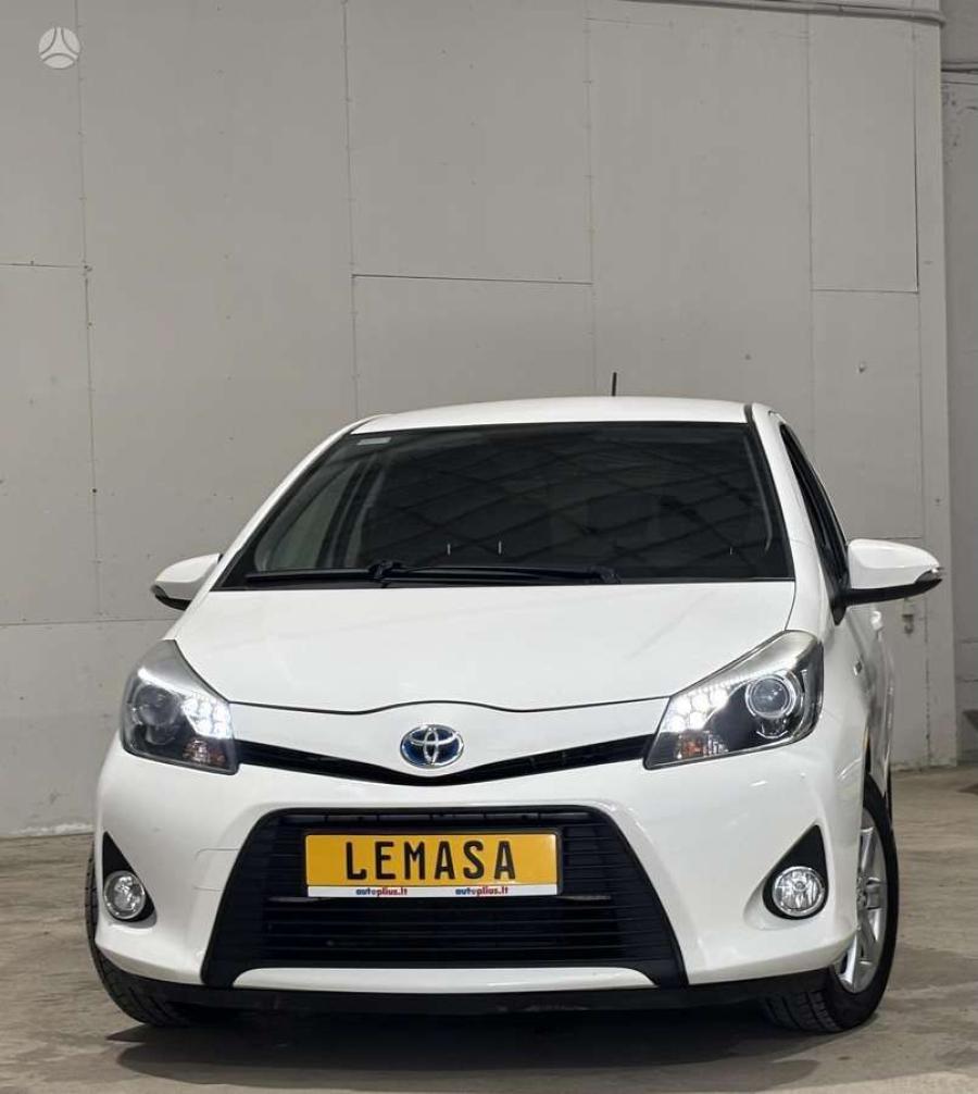 Toyota Yaris 2012 in Klaipeda, with an engine capacity of 0.00 L and mileage of 198 thousand km for 6700 €, photo 4 on AUTOMOTO.COM.LV