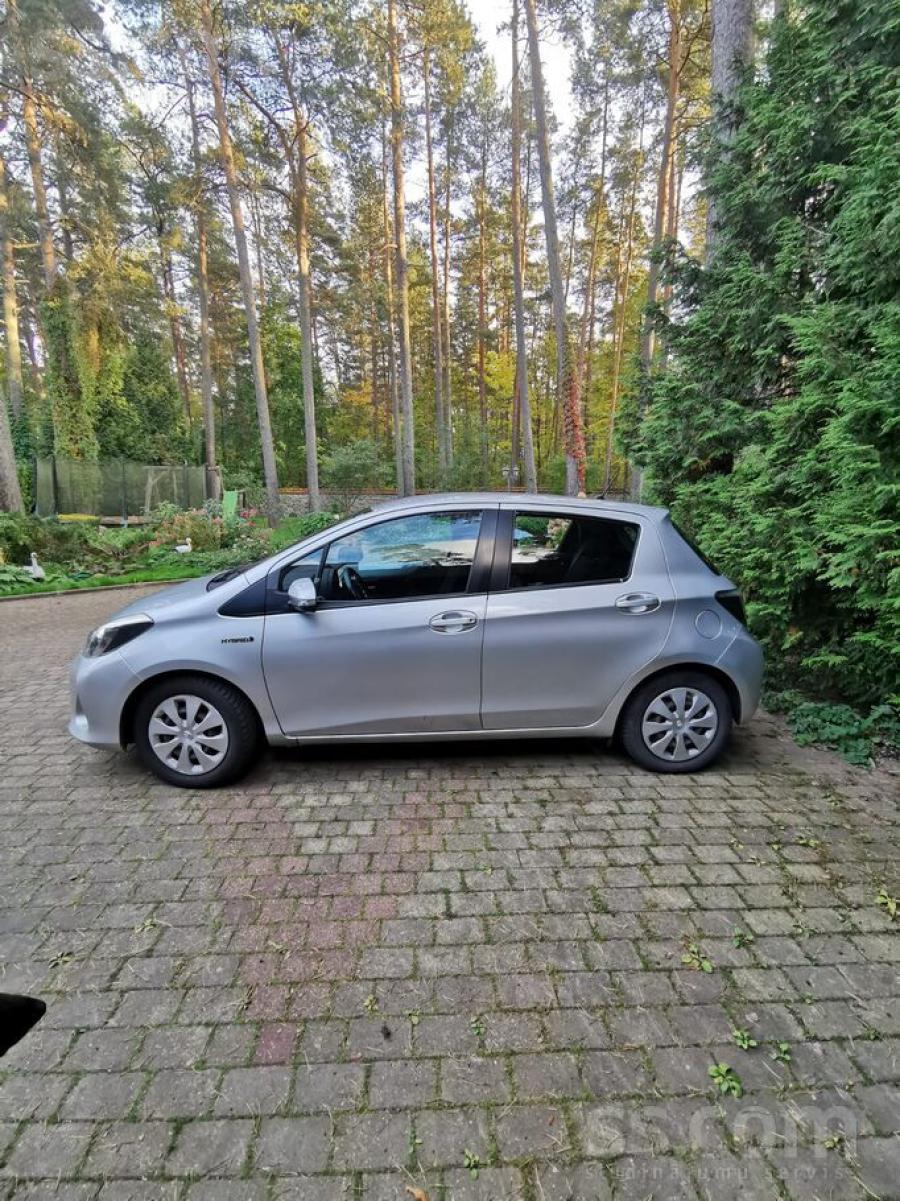 Toyota Yaris 2013 Daugavpils, ar dzinēja tilpumu 1.50 L un nobraukumu 221 tūkst. km par 5700 €, foto 3 vietnē AUTOMOTO.COM.LV
