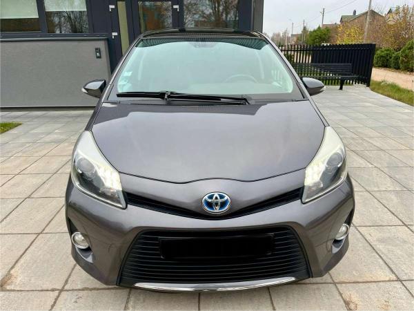 Toyota Yaris 2013 Šauļi, ar dzinēja tilpumu 1.50 L un nobraukumu 198 tūkst. km par 7150 €, foto 4 vietnē AUTOMOTO.COM.LV