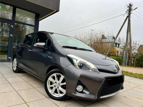 Toyota Yaris 2013 Šauļi, ar dzinēja tilpumu 1.50 L un nobraukumu 198 tūkst. km par 7150 €, foto 5 vietnē AUTOMOTO.COM.LV