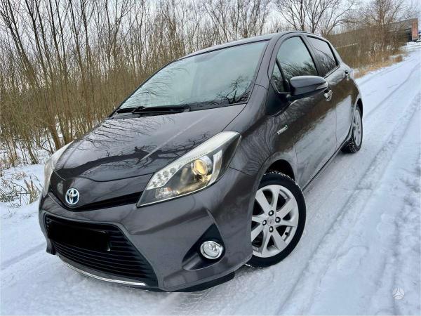 Toyota Yaris 2013 in Siauliai, with an engine capacity of 1.50 L and mileage of 197 thousand km for 6999 €, photo 4 on AUTOMOTO.COM.LV