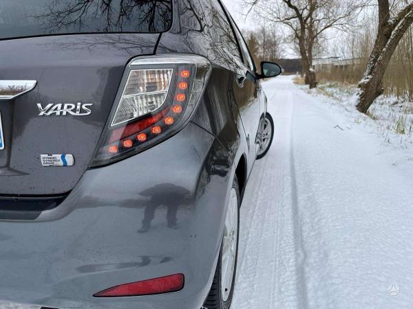 Toyota Yaris 2013 in Siauliai, with an engine capacity of 1.50 L and mileage of 198 thousand km for 6999 €, photo 4 on AUTOMOTO.COM.LV