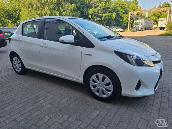 Toyota Yaris 2013 in Marijampole, with an engine capacity of 1.50 L and mileage of 168 thousand km for 6759 €, photo 3 on AUTOMOTO.COM.LV