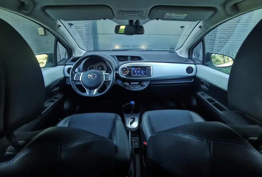 Toyota Yaris 2014 Rīga, ar dzinēja tilpumu 1.50 L un nobraukumu 119 tūkst. km par 8990 €, foto 8 vietnē AUTOMOTO.COM.LV