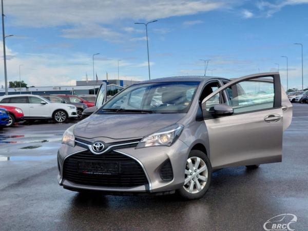 Toyota Yaris 2014 Viļņa, ar dzinēja tilpumu 1.00 L un nobraukumu 140 tūkst. km par 5900 €, foto 2 vietnē AUTOMOTO.COM.LV