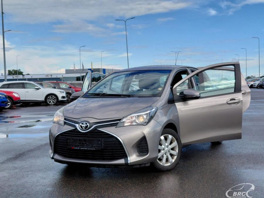 Toyota Yaris 2014 Viļņa, ar dzinēja tilpumu 1.00 L un nobraukumu 140 tūkst. km par 5900 €, foto 3 vietnē AUTOMOTO.COM.LV