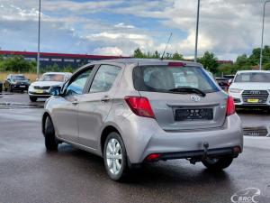 Toyota Yaris 2014 Viļņa, ar dzinēja tilpumu 1.00 L un nobraukumu 140 tūkst. km par 5900 €, foto 5 vietnē AUTOMOTO.COM.LV