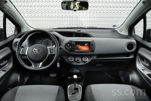 Toyota Yaris 2015 in Riga, with an engine capacity of 1.30 L and mileage of 44 thousand km for 10300 €, photo 6 on AUTOMOTO.COM.LV