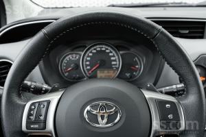 Toyota Yaris 2015 in Riga, with an engine capacity of 1.30 L and mileage of 44 thousand km for 10300 €, photo 10 on AUTOMOTO.COM.LV