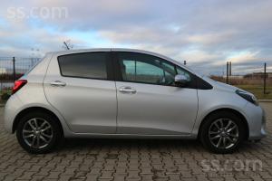 Toyota Yaris 2015 in Riga, with an engine capacity of 1.40 L and mileage of 117 thousand km for 6750 €, photo 6 on AUTOMOTO.COM.LV