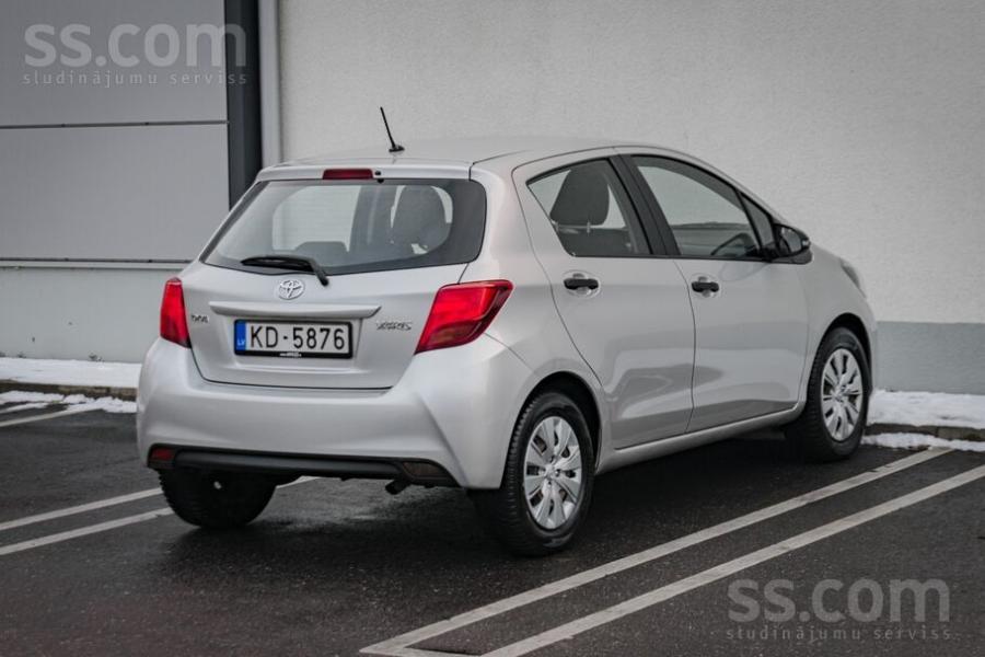 Toyota Yaris 2015 in Riga, with an engine capacity of 1.30 L and mileage of 0 thousand km for 6500 €, photo 4 on AUTOMOTO.COM.LV