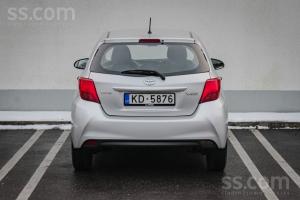 Toyota Yaris 2015 in Riga, with an engine capacity of 1.30 L and mileage of 0 thousand km for 6500 €, photo 5 on AUTOMOTO.COM.LV