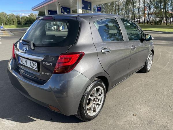 Toyota Yaris 2015 in Vilnius, with an engine capacity of 1.50 L and mileage of 247 thousand km for 6850 €, photo 4 on AUTOMOTO.COM.LV