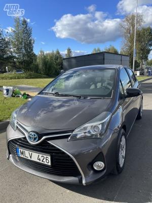 Toyota Yaris 2015 Viļņa, ar dzinēja tilpumu 1.50 L un nobraukumu 247 tūkst. km par 6850 €, foto 5 vietnē AUTOMOTO.COM.LV