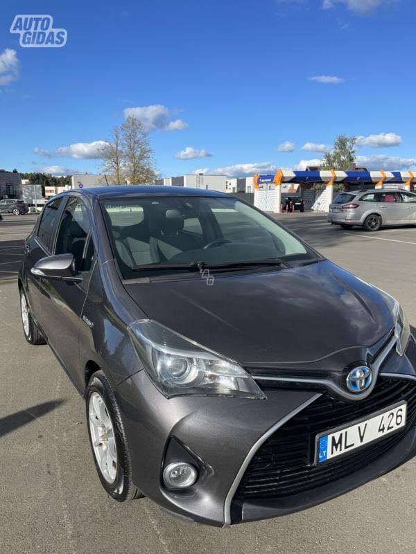 Toyota Yaris 2015 in Vilnius, with an engine capacity of 1.50 L and mileage of 247 thousand km for 6850 €, photo 6 on AUTOMOTO.COM.LV