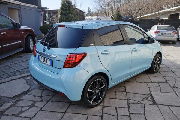 Toyota Yaris 2015 Viļņa, ar dzinēja tilpumu 1.50 L un nobraukumu 157 tūkst. km par 8900 €, foto 5 vietnē AUTOMOTO.COM.LV
