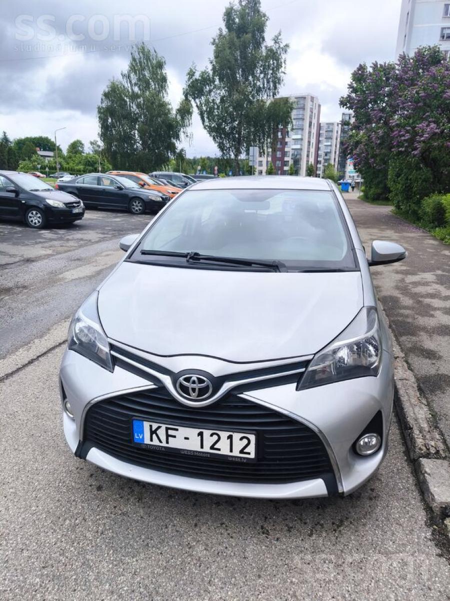 Toyota Yaris 2015 Rīga, ar dzinēja tilpumu 1.30 L un nobraukumu 175 tūkst. km par 5900 €, foto 1 vietnē AUTOMOTO.COM.LV