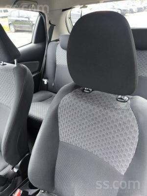 Toyota Yaris 2015 Rīga, ar dzinēja tilpumu 1.30 L un nobraukumu 175 tūkst. km par 5900 €, foto 7 vietnē AUTOMOTO.COM.LV