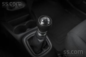 Тойота Ярис 2015 в Рига, объемом двигателя 1.40 л и пробегом 200 тыс. км за 6750 €, фото 16 на AUTOMOTO.COM.LV