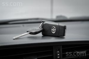 Тойота Ярис 2015 в Рига, объемом двигателя 1.40 л и пробегом 200 тыс. км за 6750 €, фото 26 на AUTOMOTO.COM.LV