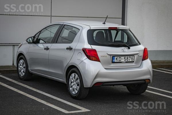 Toyota Yaris 2015 Rīga, ar dzinēja tilpumu 1.30 L un nobraukumu 237 tūkst. km par 6500 €, foto 4 vietnē AUTOMOTO.COM.LV