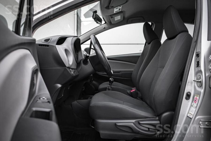 Toyota Yaris 2015 Rīga, ar dzinēja tilpumu 1.30 L un nobraukumu 237 tūkst. km par 6500 €, foto 10 vietnē AUTOMOTO.COM.LV