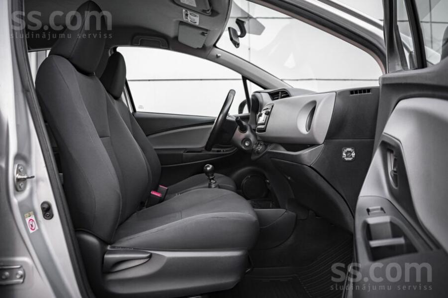 Toyota Yaris 2015 Rīga, ar dzinēja tilpumu 1.30 L un nobraukumu 237 tūkst. km par 6500 €, foto 11 vietnē AUTOMOTO.COM.LV