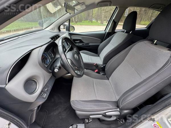 Toyota Yaris 2015 in Riga, with an engine capacity of 1.50 L and mileage of 0 thousand km for 7599 €, photo 10 on AUTOMOTO.COM.LV