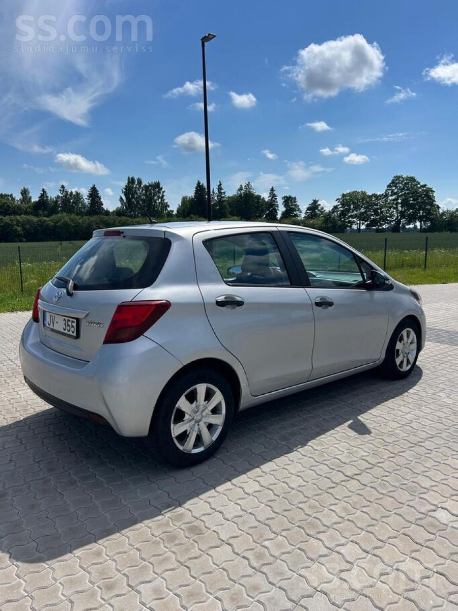 Toyota Yaris 2015 Rīga, ar dzinēja tilpumu 1.40 L un nobraukumu 178 tūkst. km par 5800 €, foto 8 vietnē AUTOMOTO.COM.LV