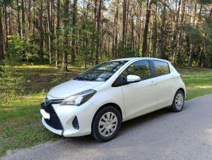 Toyota Yaris 2015 in Kaunas, with an engine capacity of 1.33 L and mileage of 230 thousand km for 5500 €, photo 5 on AUTOMOTO.COM.LV